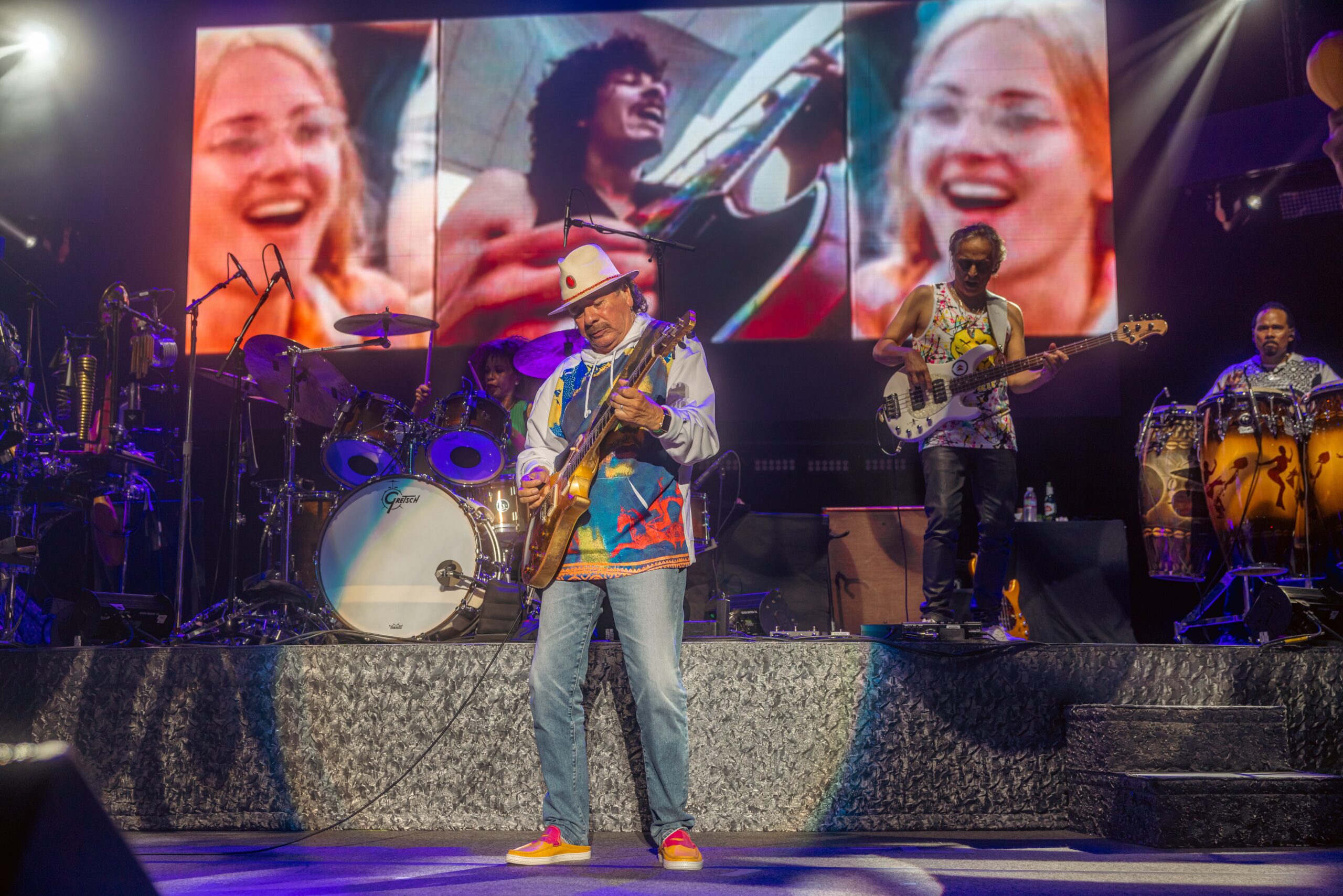 PHOTOS: Carlos Santana's Miraculous Supernatural tour in the Bay Area ...