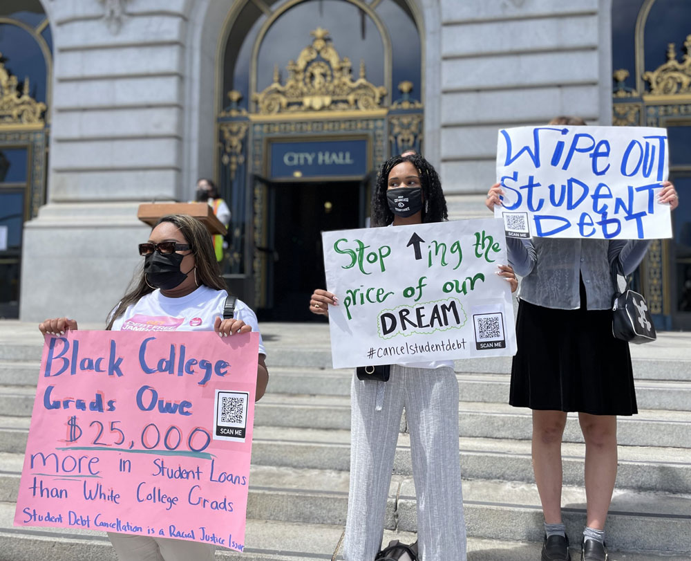 Esperando que la deuda estudiantil sea eliminada - El Tecolote